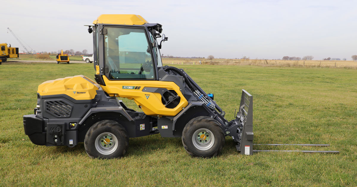 Vermeer ATX960 Compact Articulated Loader for Heavy Lifting