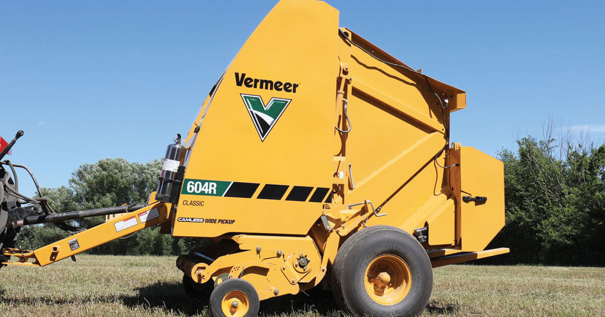 Vermeer 604R Classic Baler for Small to Midsize Baling Operations